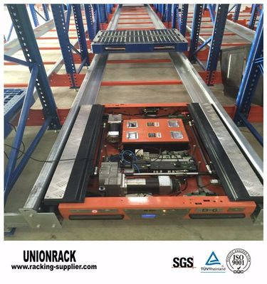 Q235 Steel Shuttle Pallet Racking 2000KG Radio Controller